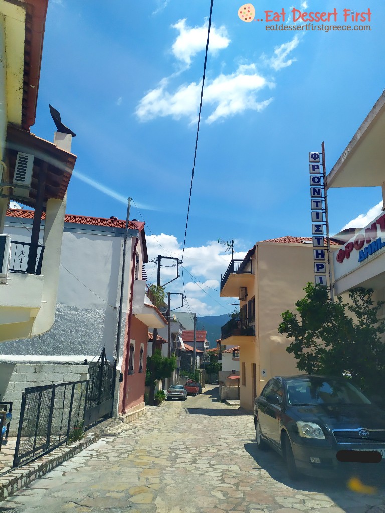A day in Distomo and Arachova, full of history – Eat Dessert First Greece
